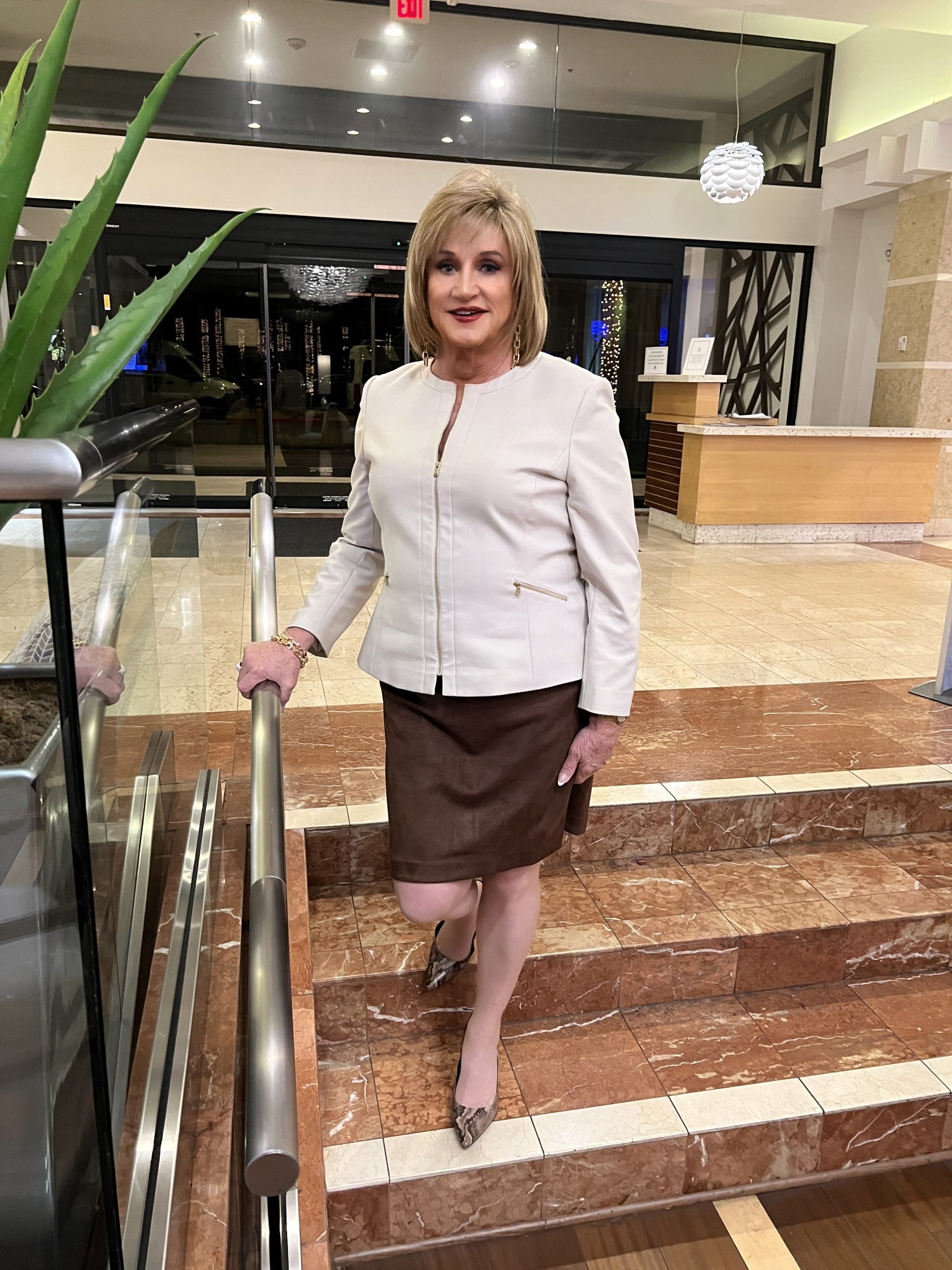 Mature crossdresser Micki Finn in Long Beach California